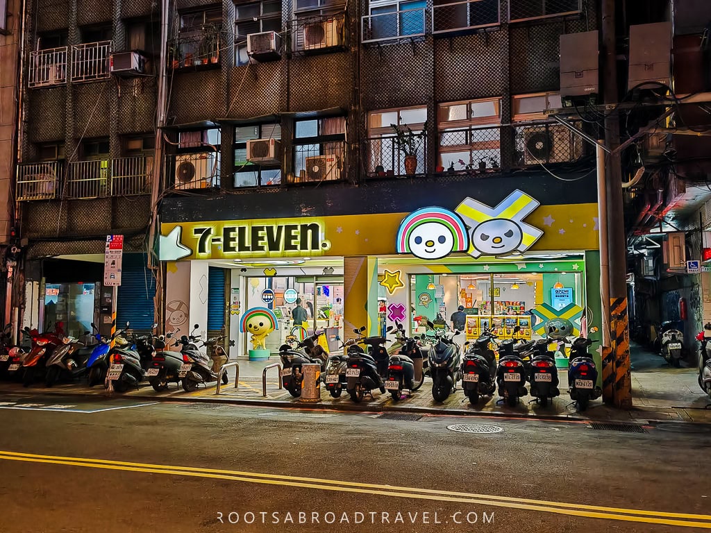 Ultimate Guide to Ximending, Taipei’s Vibrant Shopping & Food District